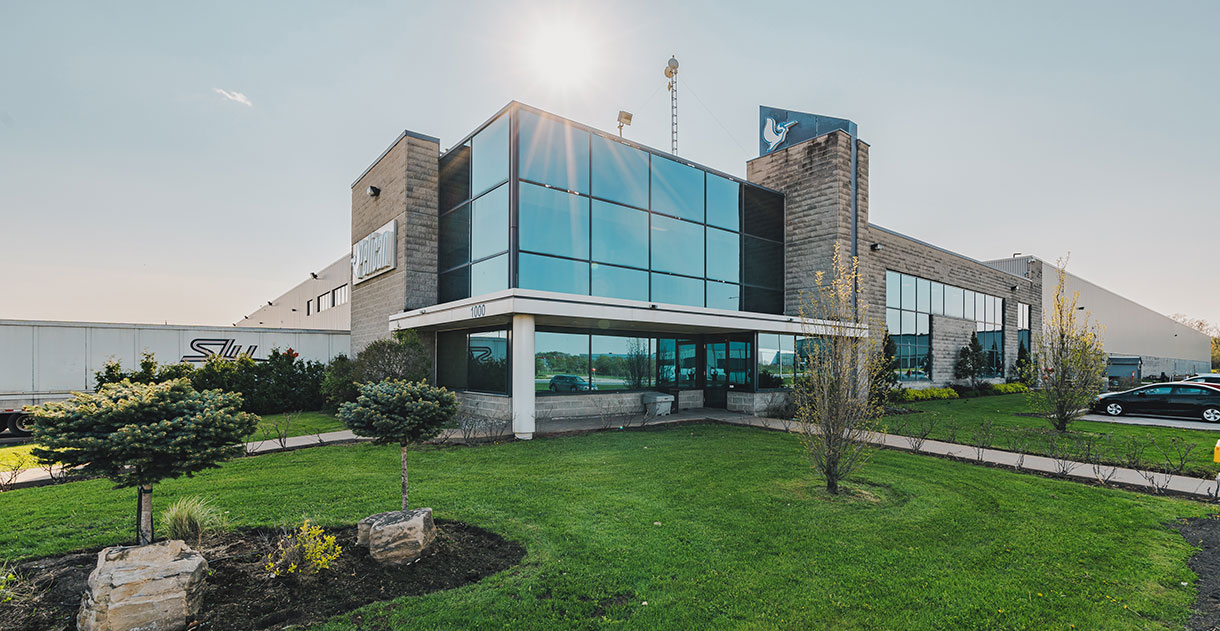 Acquisition | 3 Industrial buildings | Groupe Mach